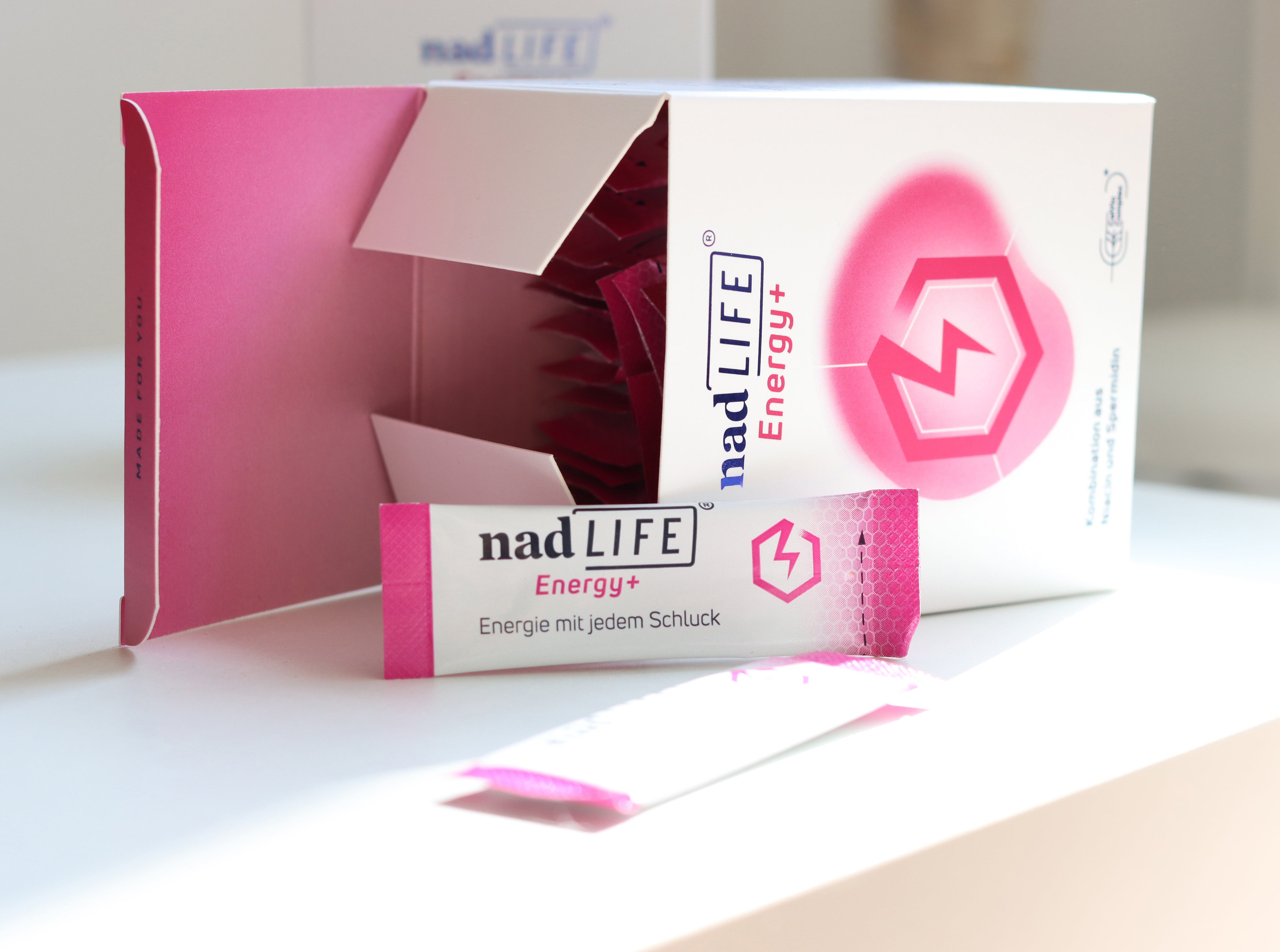 nadLIFE® Energy+ Nahrungsergänzung mit Niacin für mehr Energie | spermidineLIFE®